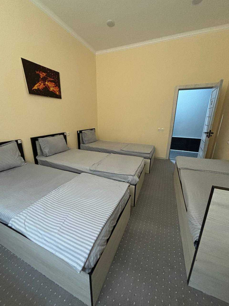 hostel    kunlik