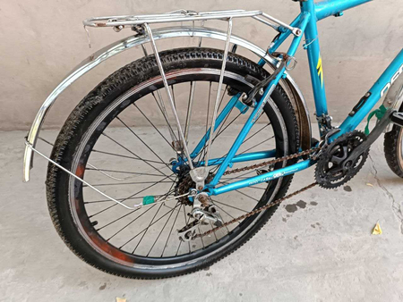 Velosiped sotiladi