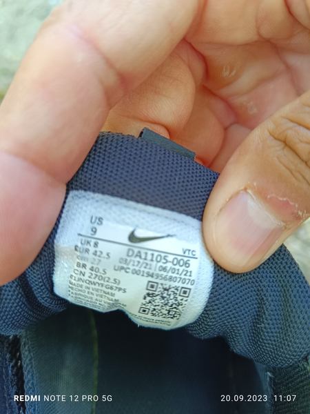 Крассовки Nike 42.Orginal