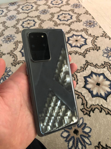 Galaxy s20 Ultra 5G 12/256