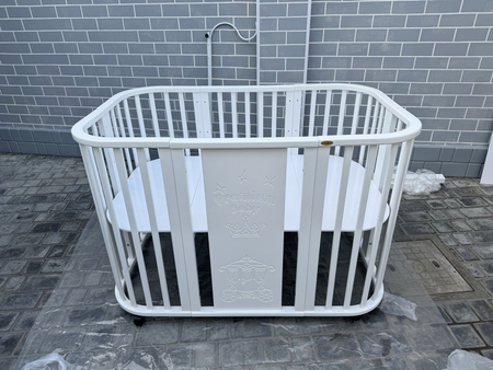 Продам Дескую кроватку качалка