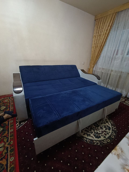 Продам  раскладной диван б/у                                  \\nСост