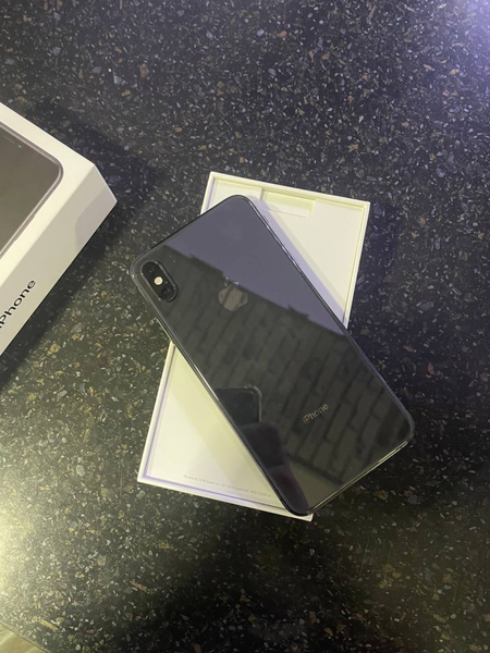 Iphone xs max 64 gb ideal