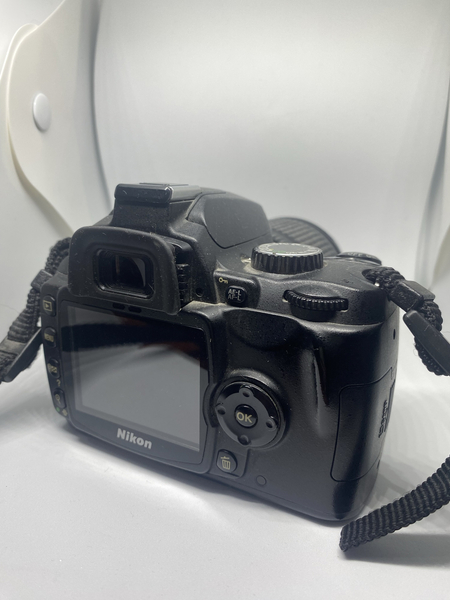 Фотоапарат Nikon D60