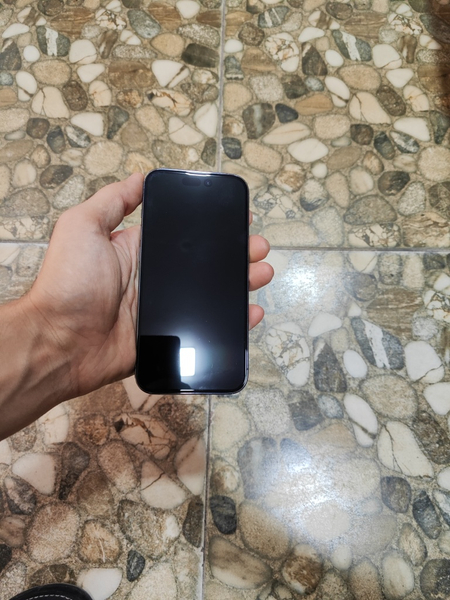 Iphone 14 pro ideal holatda