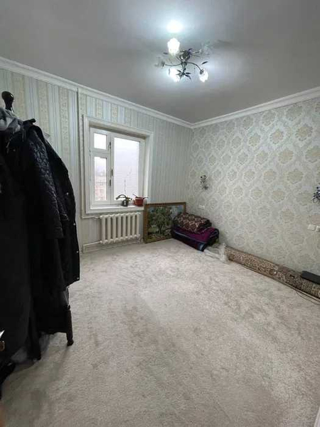 продам 4х комнатную квартиру яккасарай , аския базар
