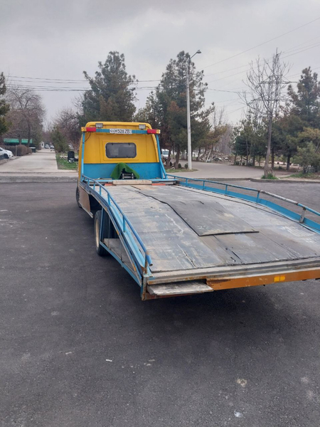 Evakuator xizmatlari