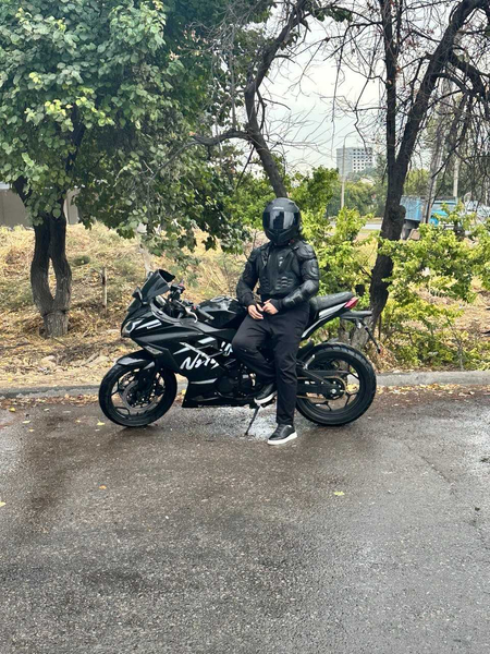 Kawasaki Ninja 400 replika