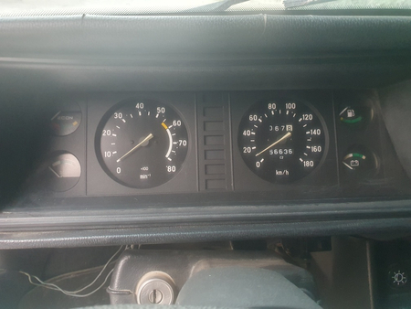Vaz 2104 sotiladi