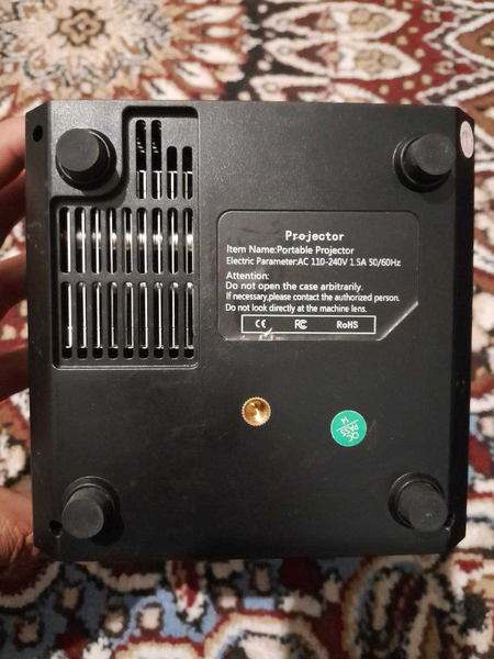 HD Proektor mini