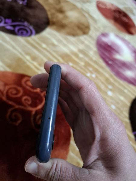 Samsung A 13 3/32 sotiladi