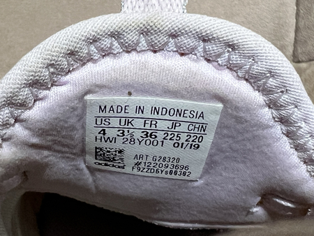 Оригинальные кросовки Adidas б/у