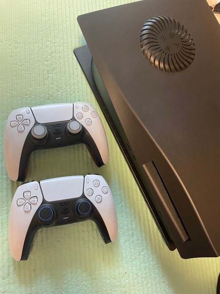 PlayStation 5 с дисководом