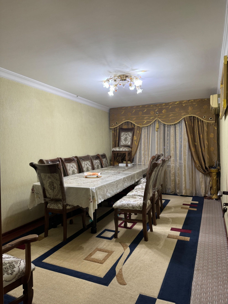Продается 3 комн.кв. на 3 эт. с ремонтом , с мебелью . Шарк 2