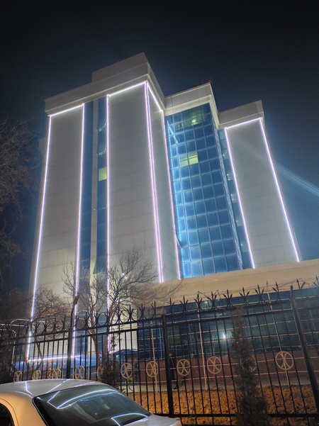 Световое оформление фасадов зданий.