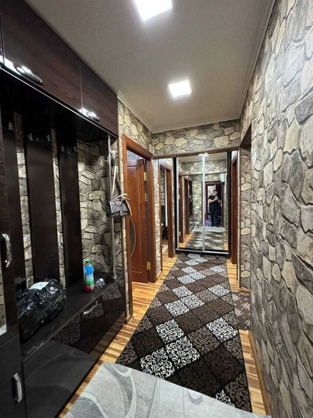 № 1445 3х комнатная квартира на 3 этаже по адресе Фреско