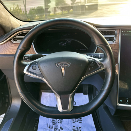 Tesla model S full