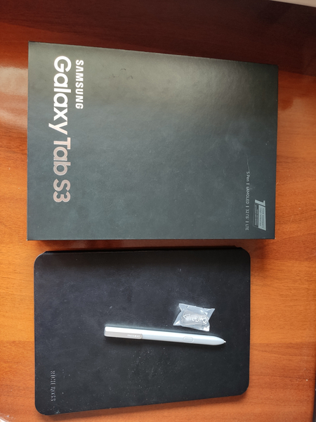 В идеальном состоянии брендовый планшет Samsung Tab S3 (SM-T825) 4/32