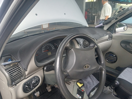 Lada kalina sotiladi