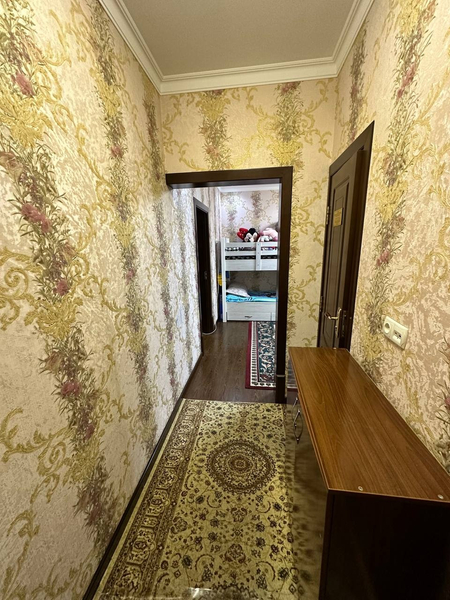 Чиланзар-20 Ор-р:*Троллейбус круг* 2/2/4 (54м²) Ст. 65 000 у.е