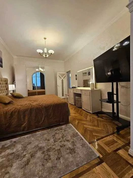 Продам квартиру 3/3/4 новая, Люкс, Шота Руставели, магазин Bosch.