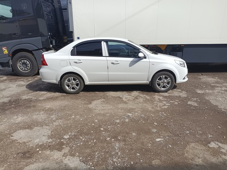 Продается Нексия 3