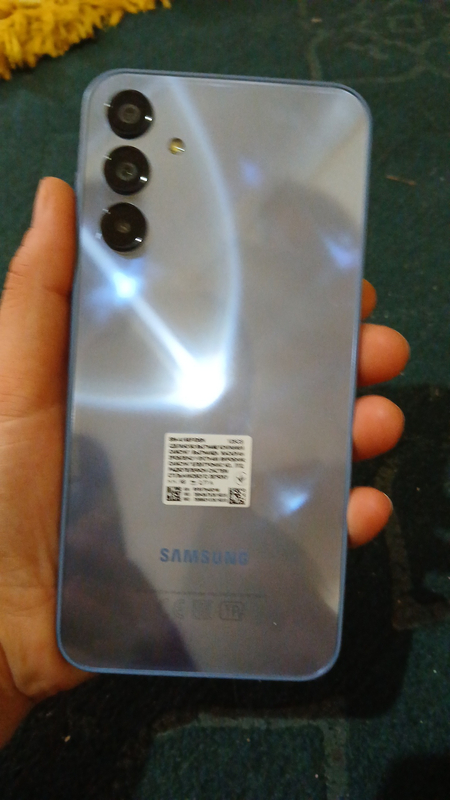 Samsung galaxy a15. 1yil kafolati bor