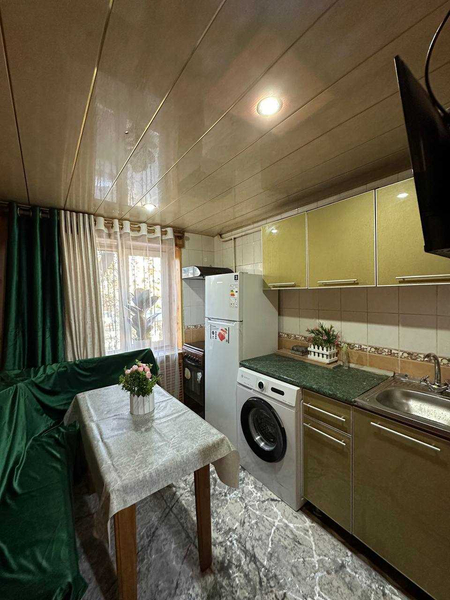 Продается квартира Новомосковская аккурган 1/2/5