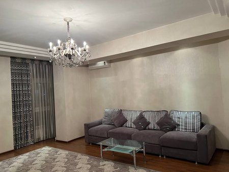 Срочно продам квартиру в центре!!!