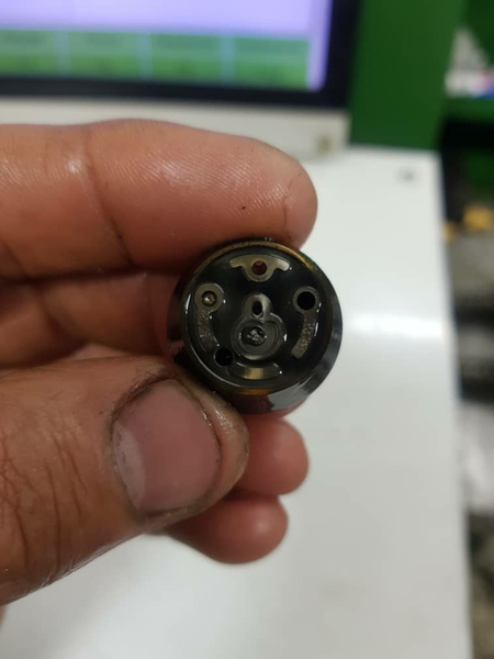 DAF XF 106 injector DAF euro 6 инжектор клапан