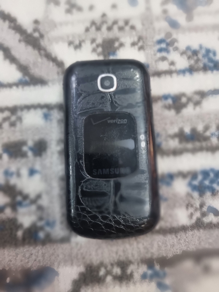 Perfectum telefon nomer sotiladi