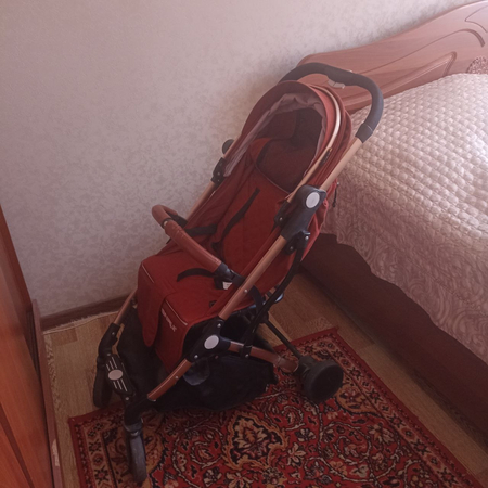 Продам коляску чемодан.