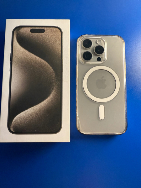 iPhone 15 Pro 1 ТБ, Natural Titanium — Отличное Состояние!