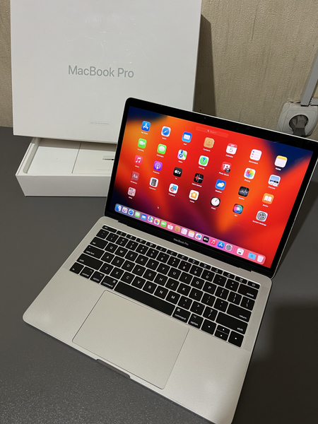 MacBook Pro 13 inch 512 Gb Karobka