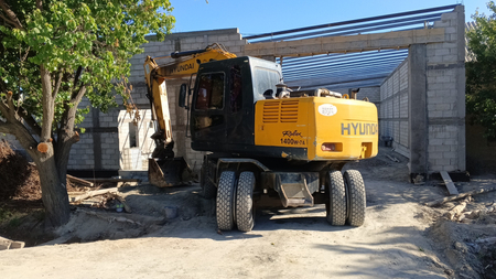 Экскаватор 1400w-7A