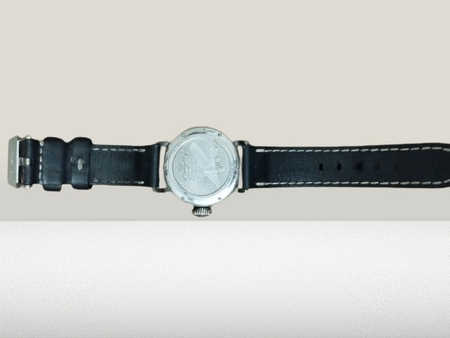 Продаю Швейцарские часы Zenith Pilot (11557)