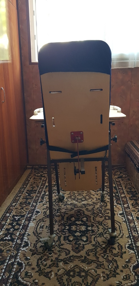 Стул для ребёнка.  (ДЦП)
