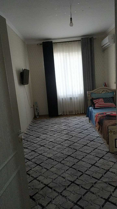 Квартира сотилади 3 хонали 3-этажда ремонти билан, Корасув