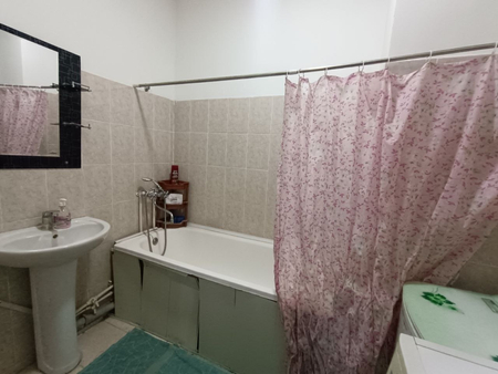 Сергели 5а 2/8/9 квартира сотилади Новостройка 60м²