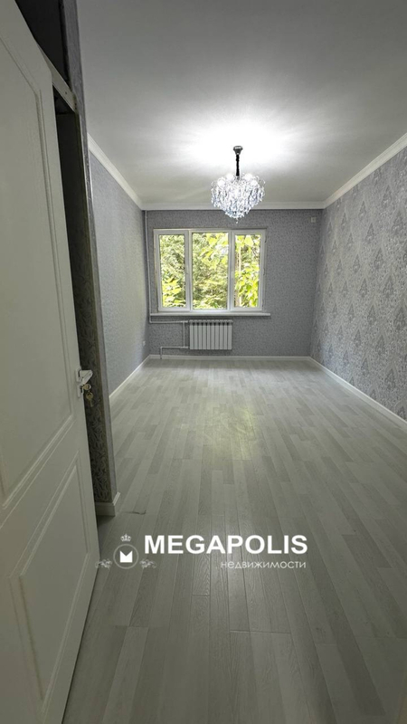 3х комнатная новза метро продам квартира