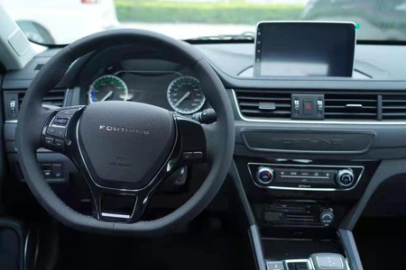 Электромобиль S60EV