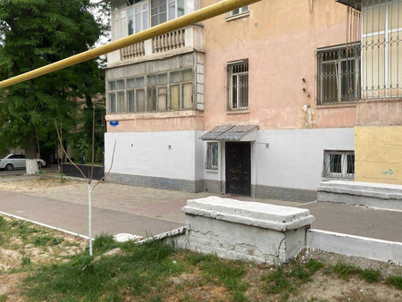 Продается СВРОЯ Цокольный подвал в Ракат Махалле 3х-комнатный