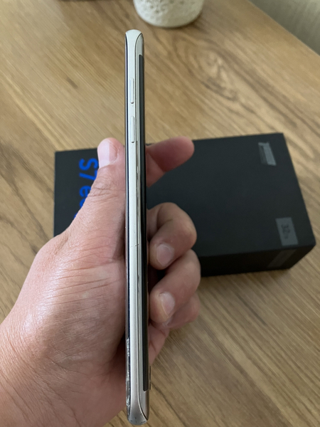 Samsung galaxy s7 edge б/у