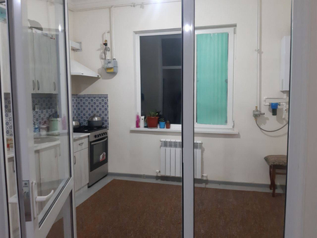 Срочно продаються трёх комн квар в Самарканд в массиве Карасув (МОТРИД