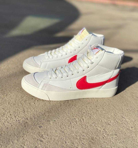 Топовые кроссовки хорошего качества Nike blazer mid