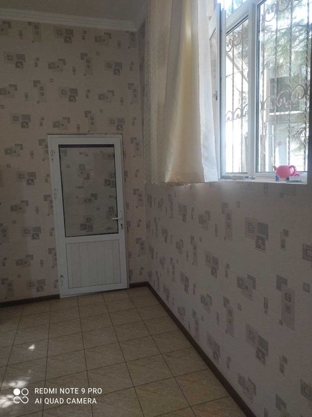 Srochniy Yunsobod Tutzor Mahalla 5 xona 3 sotik Uchaska Arenda