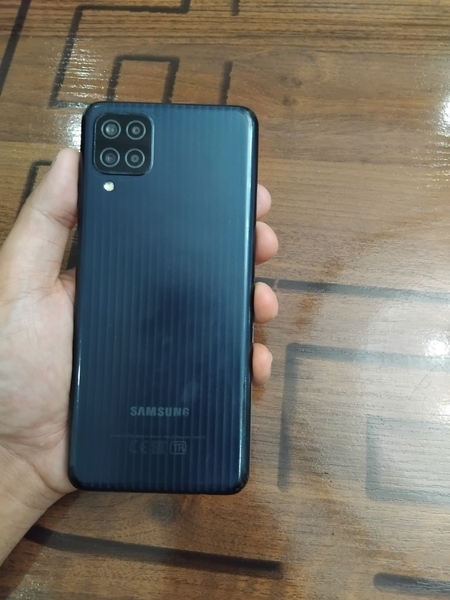 Samsung  m12   32 Gb