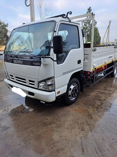 Isuzu sotiladi yurgani 57000km gaz