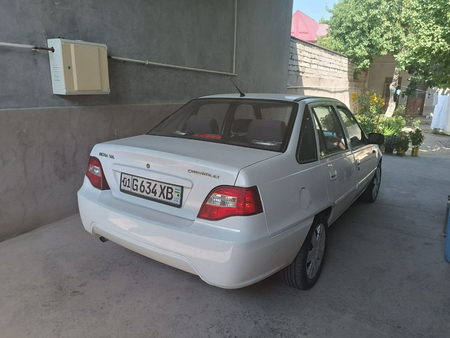 Nexia 2 sotiladi