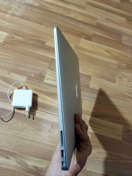 MacBook air 2011 4/128gb 78 sikl